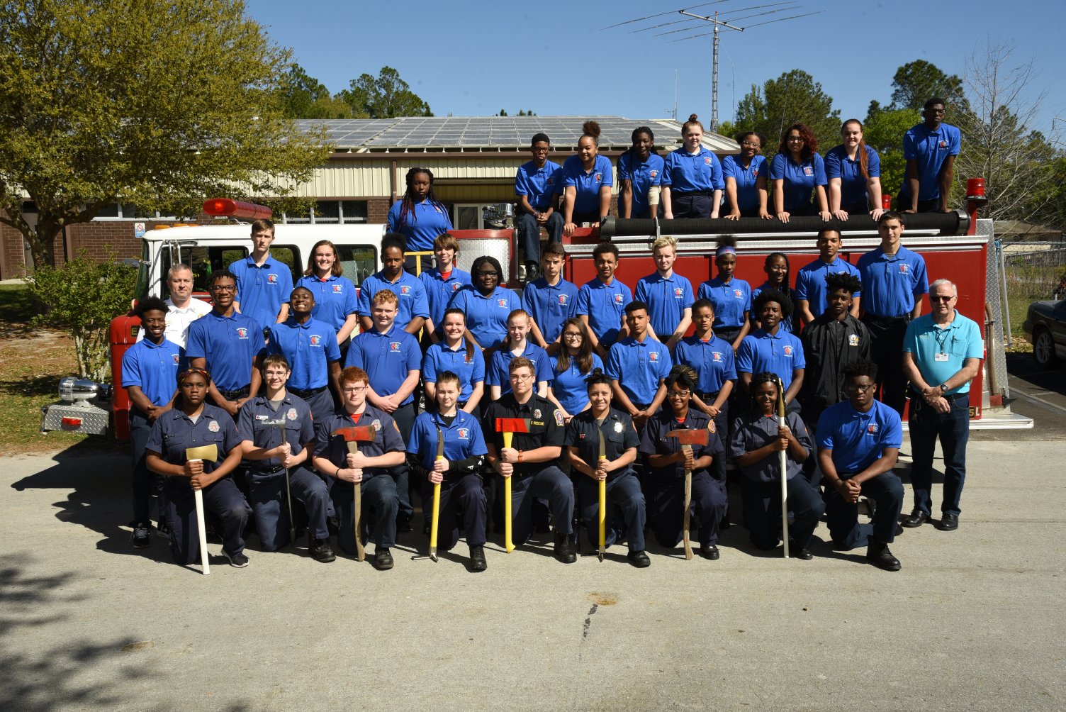 ARRL Clubs - W. TRAVIS LOFTEN HIGH SCHOOL ARC