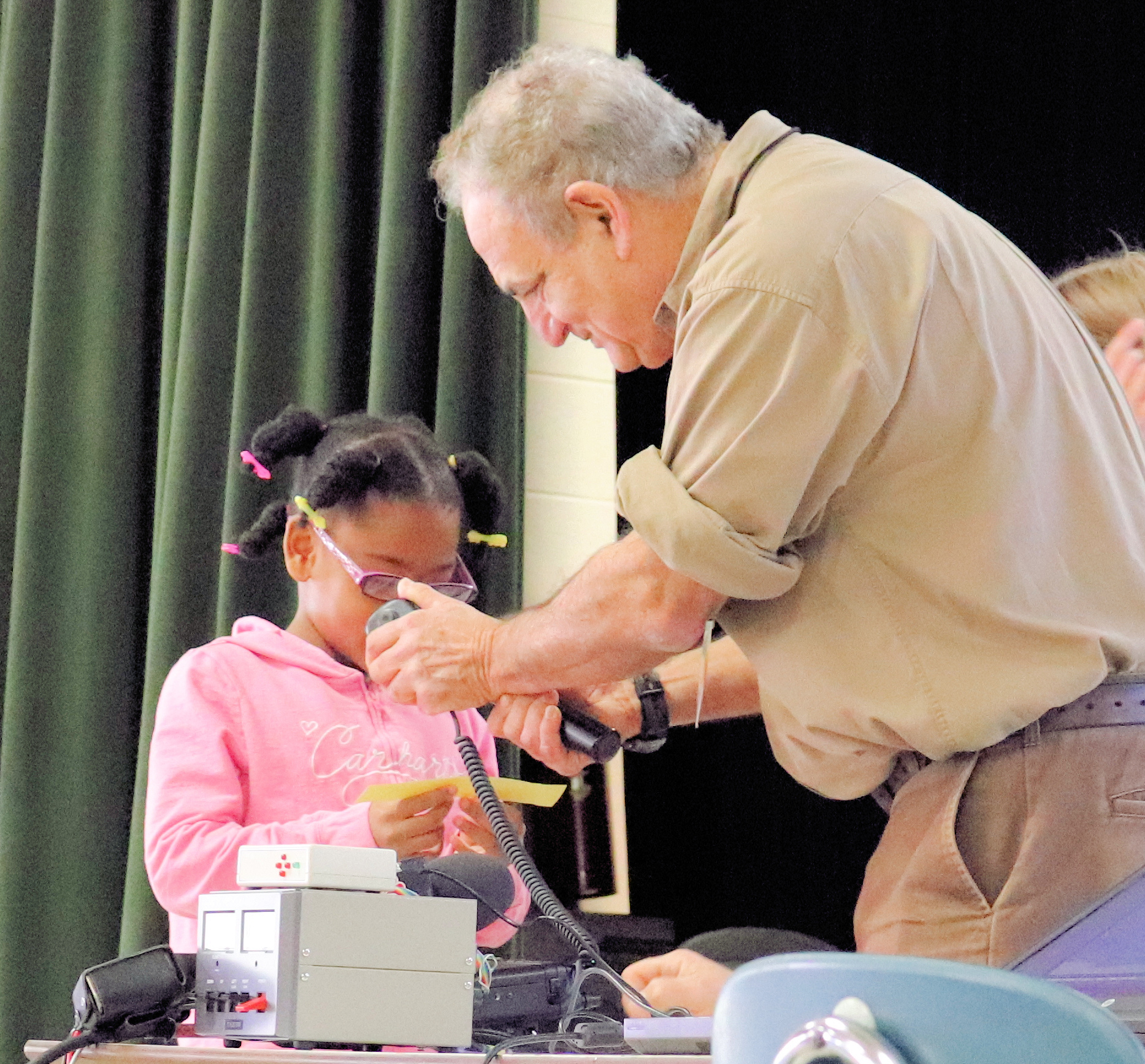 Successful Ham Radio Contact between Students and Space Station Excites ...