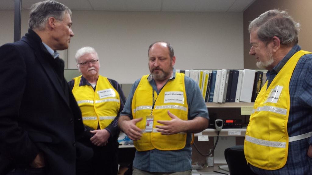 Washington Governor Visits Snohomish County EOC Radio Room