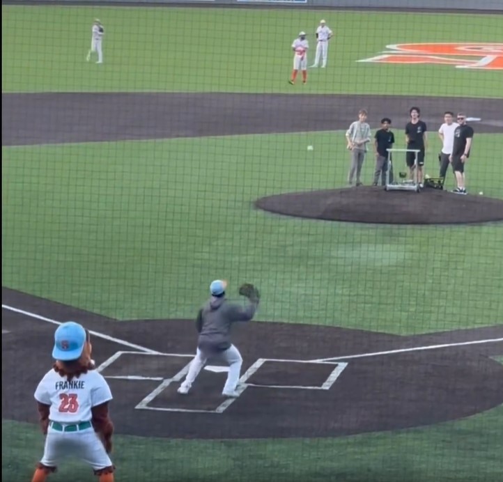 Amateur Radio and Robot Play Ball!