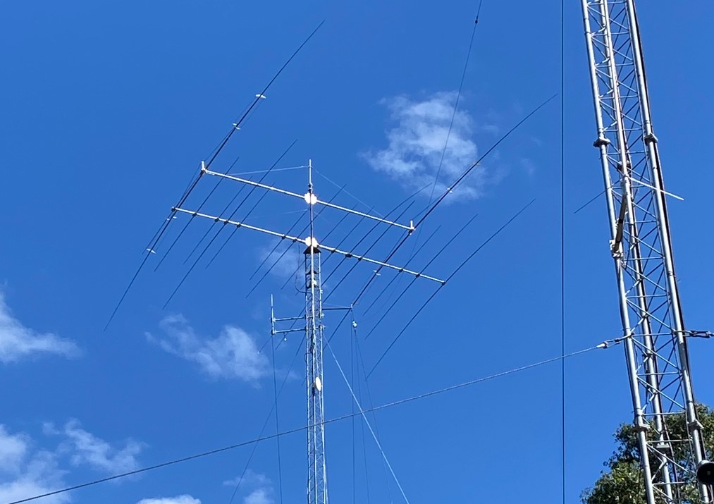 Florida Hams Make Contact 100 Miles Apart via 10-Meter Repeater… in ...